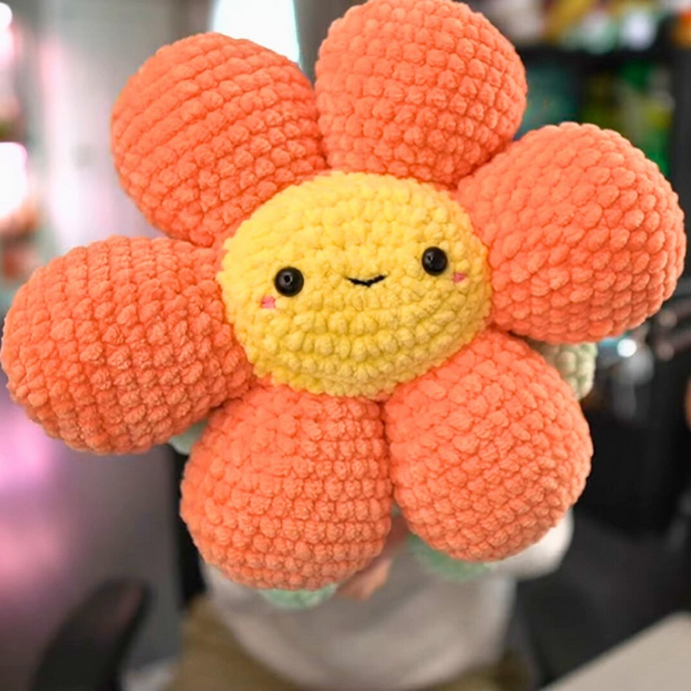 Crochet Lazy Daisy Plushie Amigurumi Pattern - The Crafts