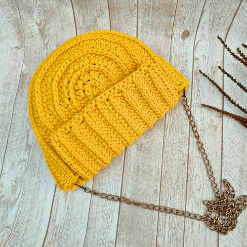 Unique Crochet Bag Patterns In Different Styles And Colors - The Crafts